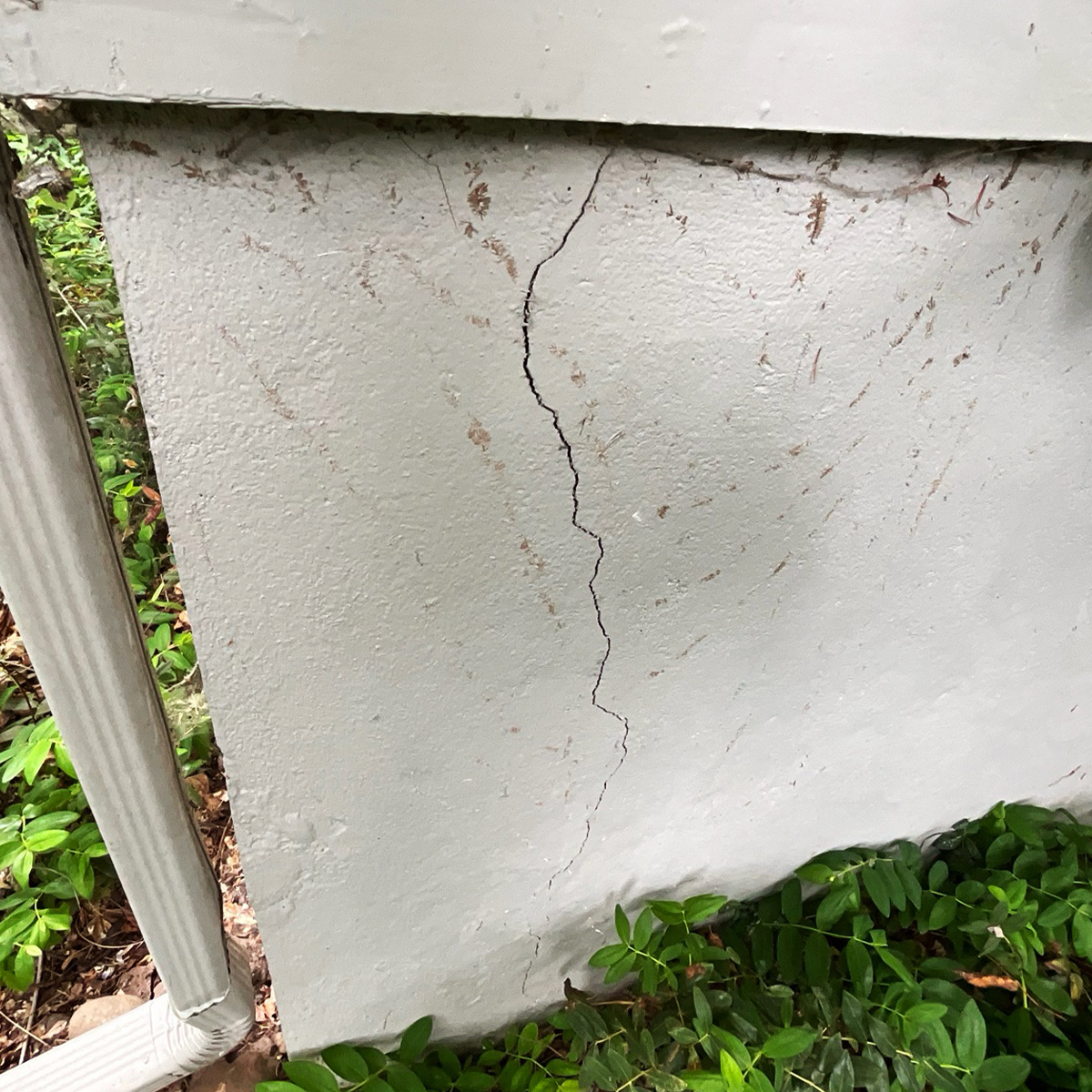 5 Foundation Problems You Can Spot From Outside Your Home | TerraFirma